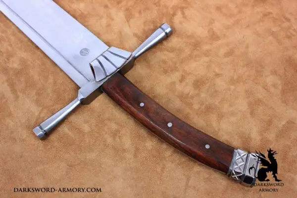 The Messer (#1350) - Darksword Armory