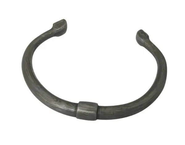 Celtic Knot Ring (#4012) - Darksword Armory