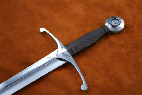 Arming Sword - Classical Medieval | darksword-armory.com
