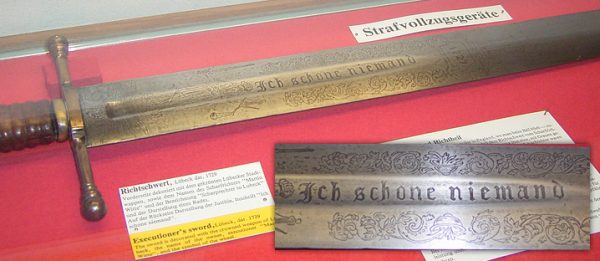 German Executioner Sword (#1349) - Darksword Armory