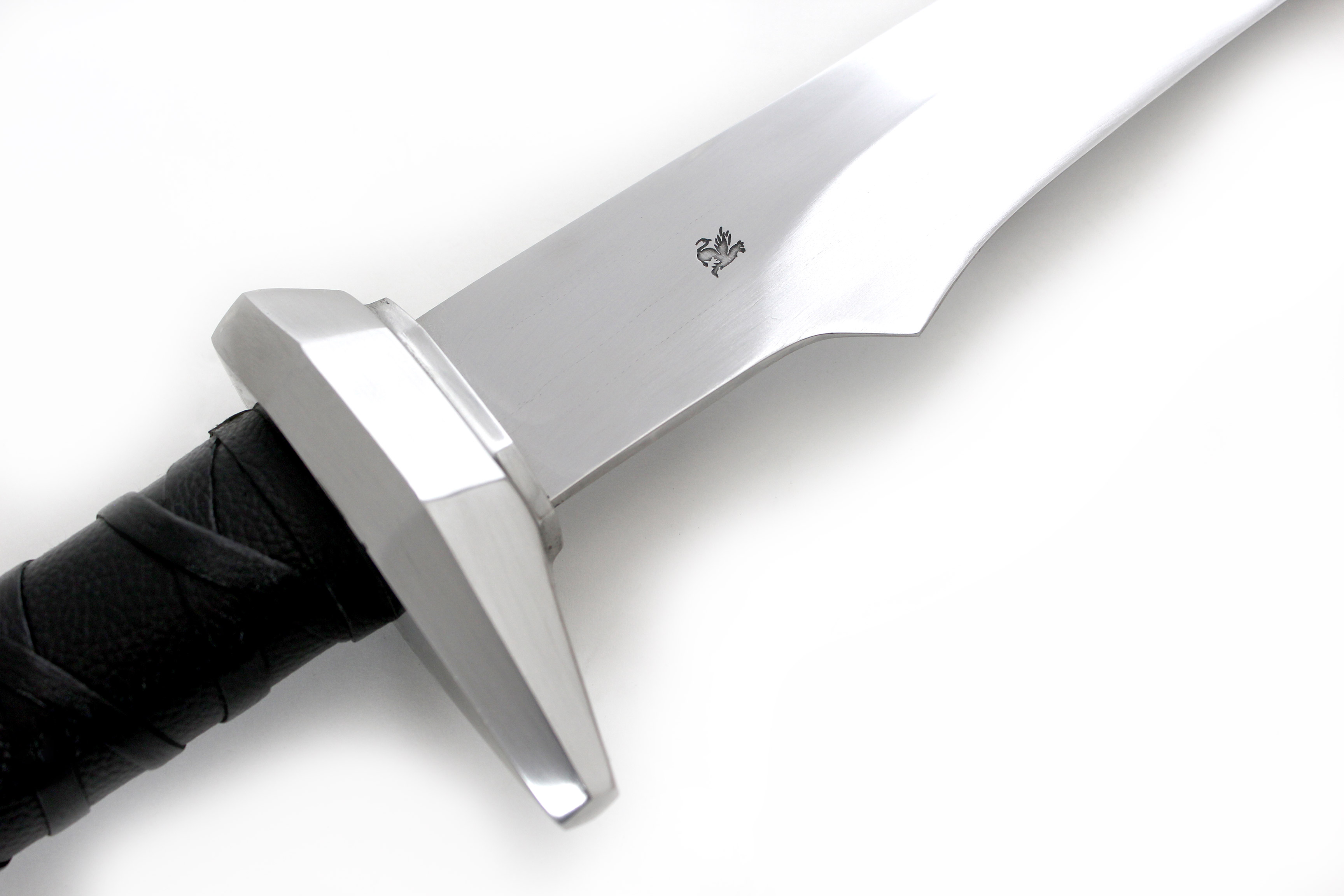 Fantasy Scimitar (#1370) - Darksword Armory