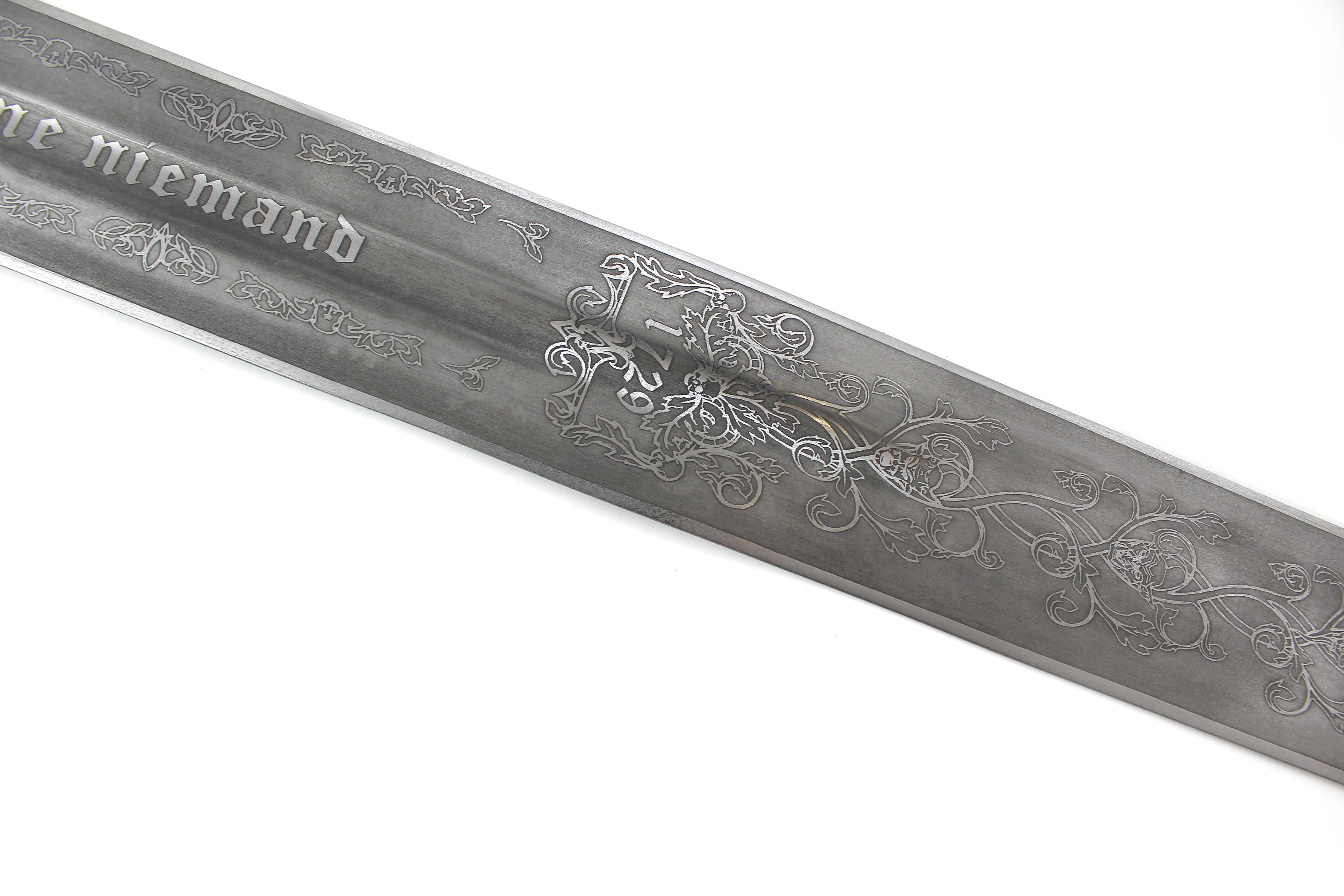 German Executioner Sword (#1349) - Darksword Armory