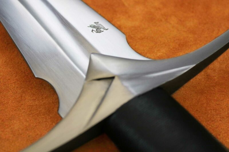 Fëanor’s Two Handed Sword (#1351) - Darksword Armory