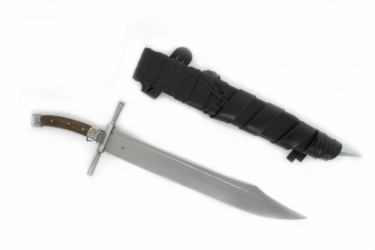 The Messer (#1350) - Darksword Armory