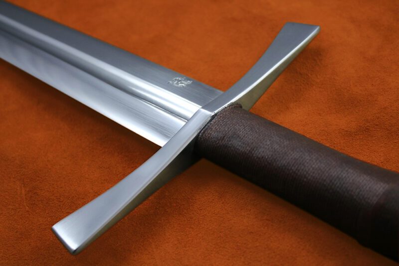 15th Century Hand and a Half sword (#1537) - Darksword Armory