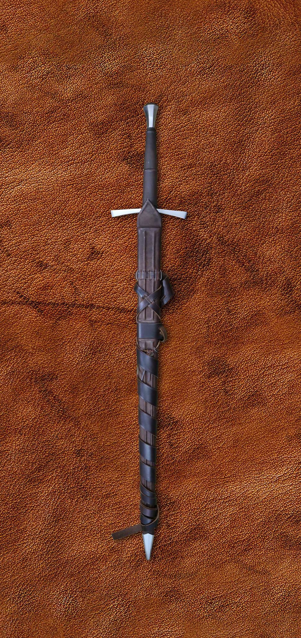 15th Century Hand and a Half sword (#1537) - Darksword Armory