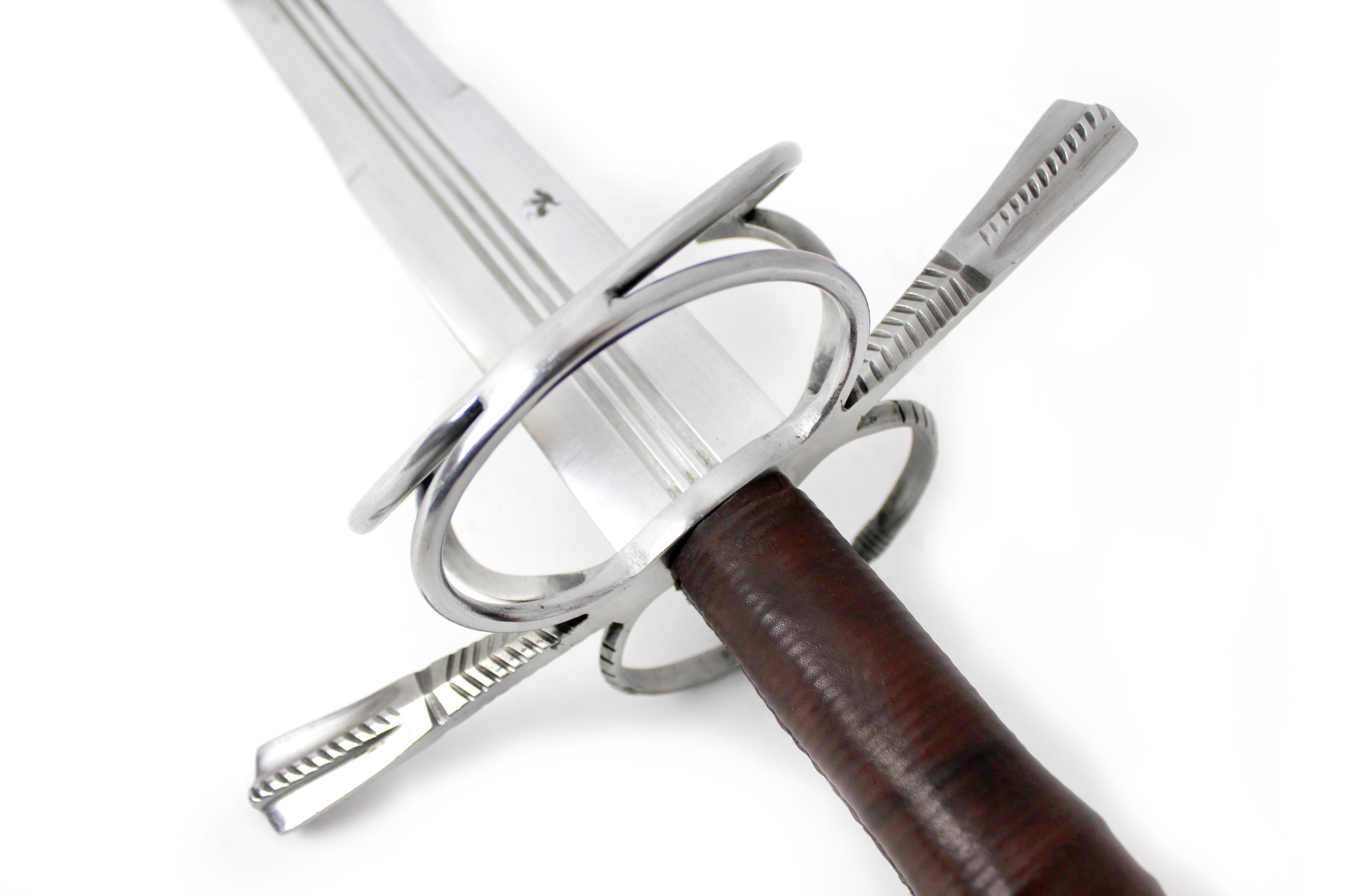 Two Handed Sword from 16th Century| darksword-armory.com