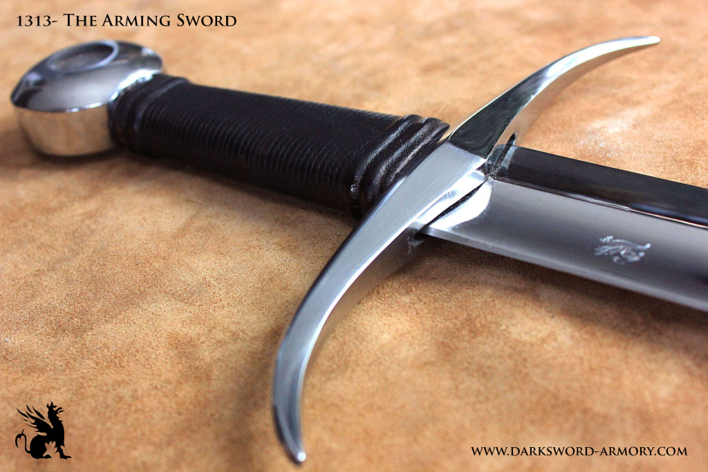 Arming Sword - Classical Medieval | darksword-armory.com