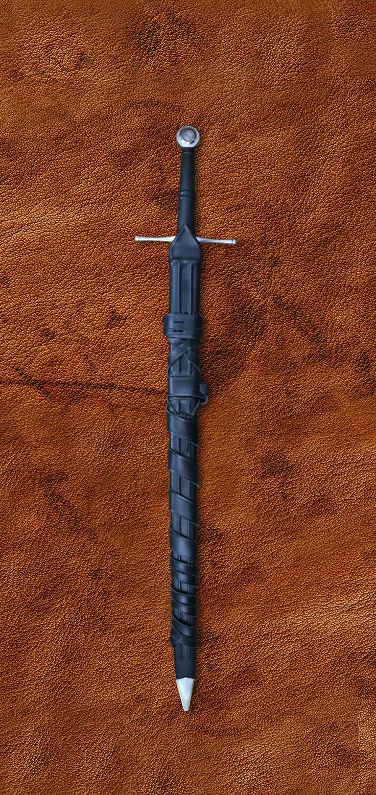 Fëanor’s Two Handed Sword (#1351) - Darksword Armory
