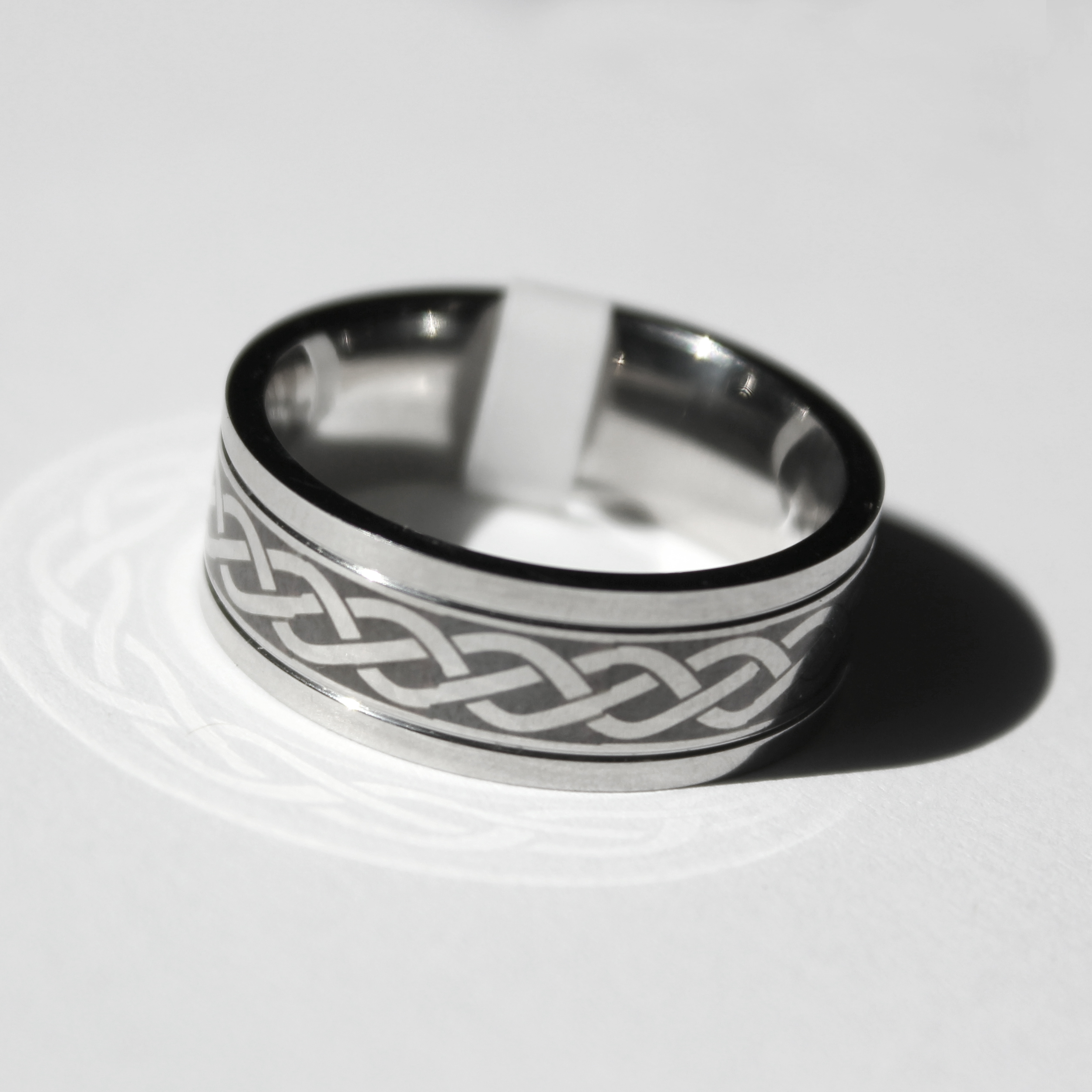 Inger Celtic Ring (#4013) - Darksword Armory