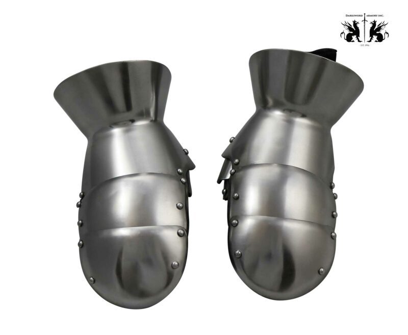 Medieval Gauntlets (#1706) - Darksword Armory