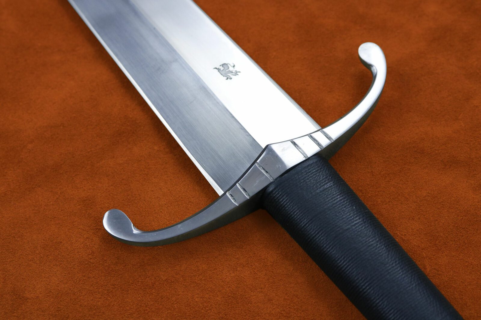 Sale Swords Archives - Darksword Armory