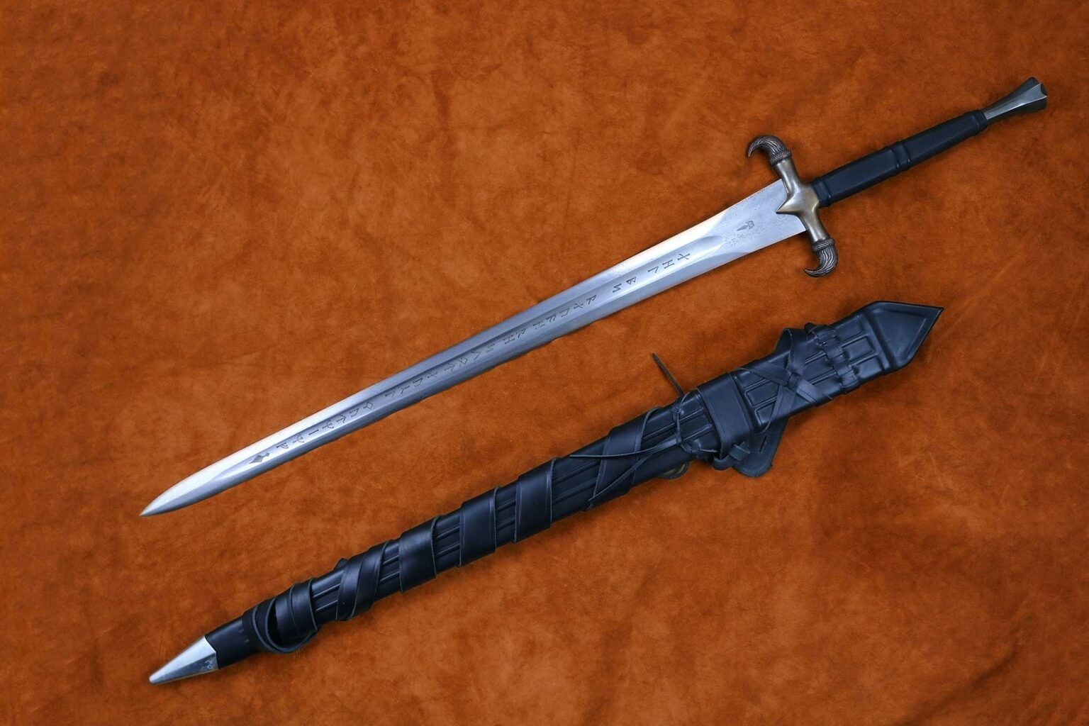 Erland Sword Folded Steel Blade (#1202) - Darksword Armory