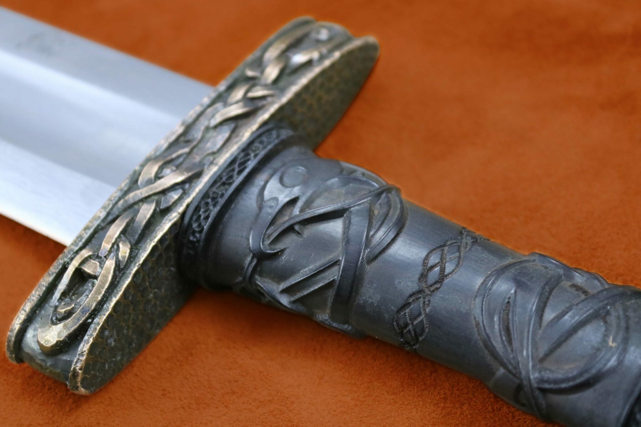 Oslo Sword Folded Steel Blade (#1205) - Darksword Armory