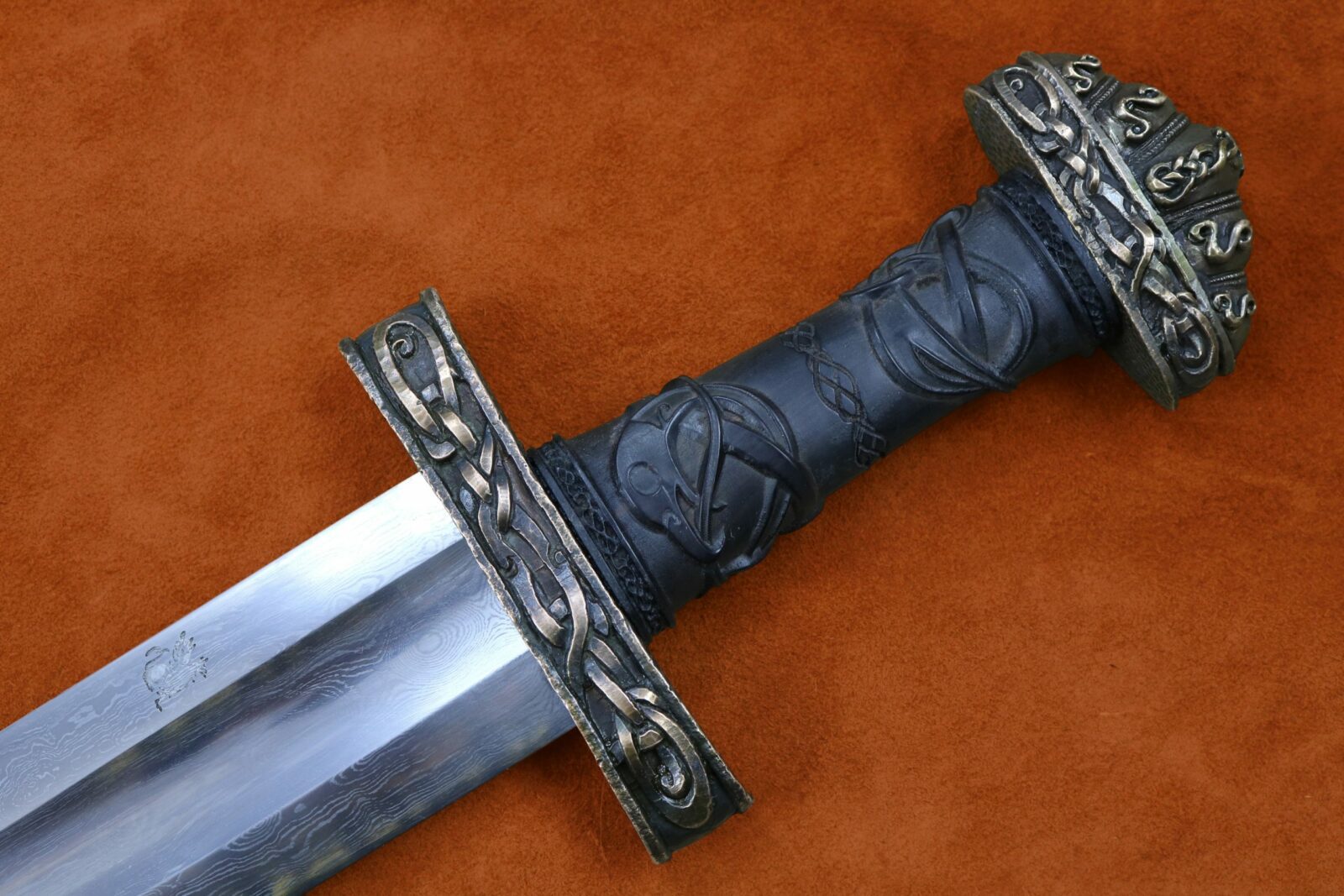 Oslo Sword Folded Steel Blade (#1205) - Darksword Armory