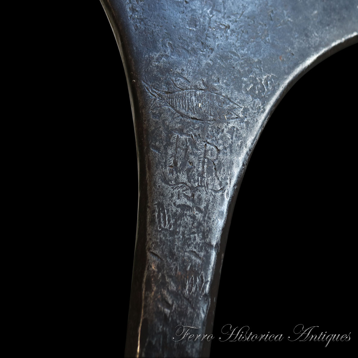 Anvil Hardy (88117) - Darksword Armory