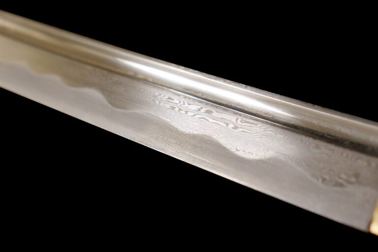 Folded Steel Samurai Sword (206341) - Darksword Armory