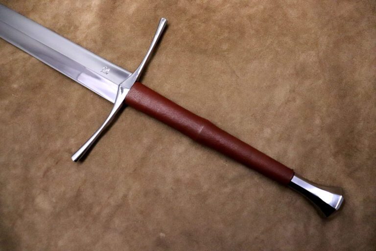 Italian Longsword - Medieval Sword | darksword-armory.com