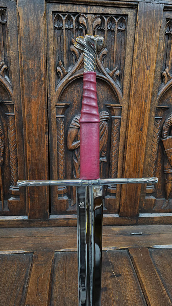 The Phoenix Sword - Darksword Armory