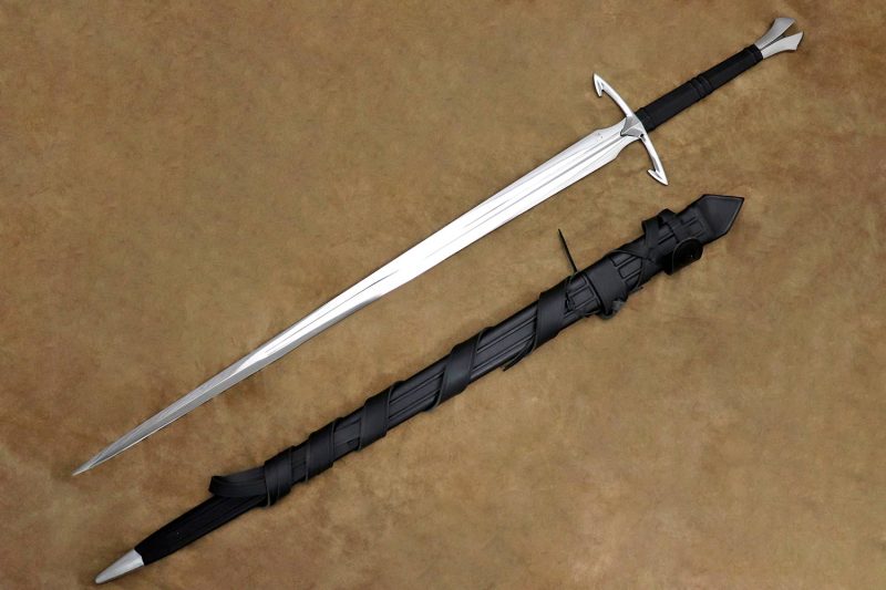 The Black Death Gothic Sword - Darksword Armory inc.