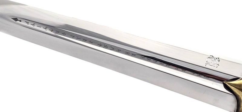 Hand Crafted medieval fantasy dagger